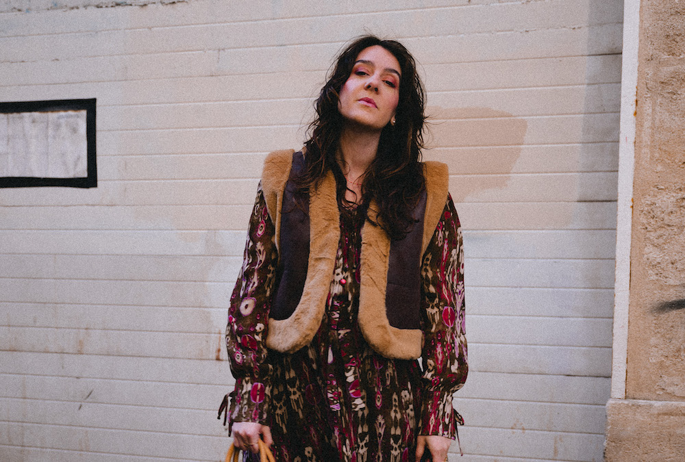 Robe Leamé d'Atelier 8 Avril et gilet Ted d'AV Alexandra • Cha's Hands